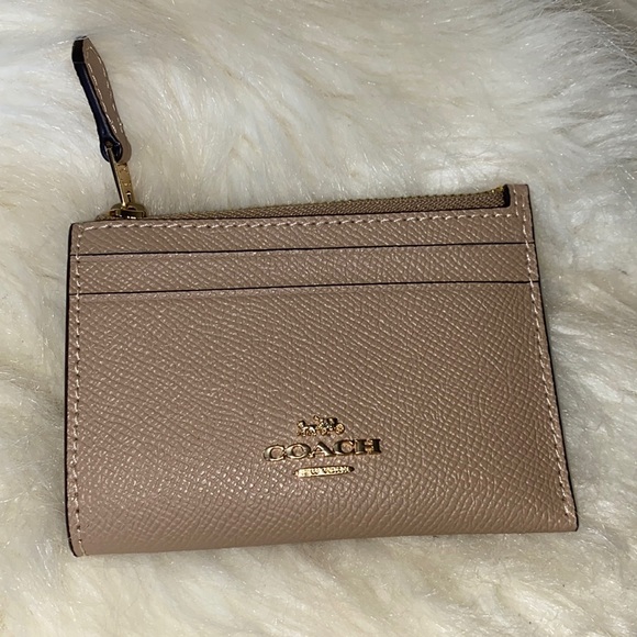 Coach | Accessories | Coach Card Case In Crossgrain Leather | Poshmark